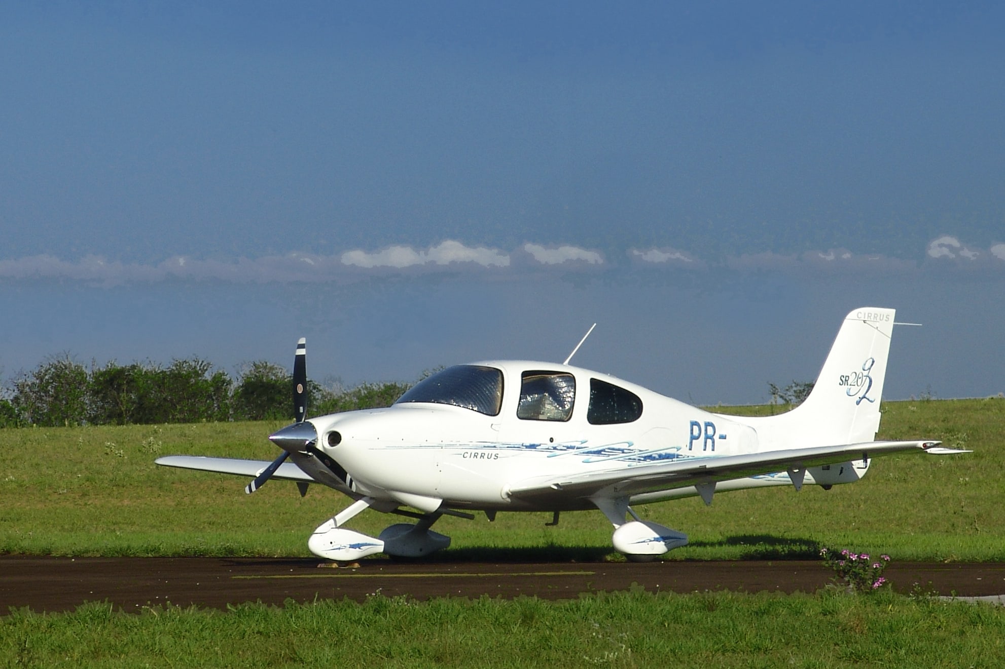 Cirrus SR20 Charter Rent Hourly Rate cirrus-sr20-charter-rent-hourly-rate